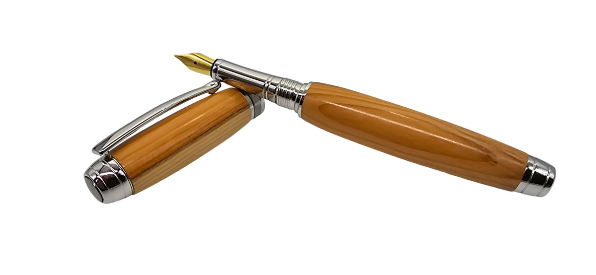 Exeter University Yew fountain pen presentation set – DevonPens