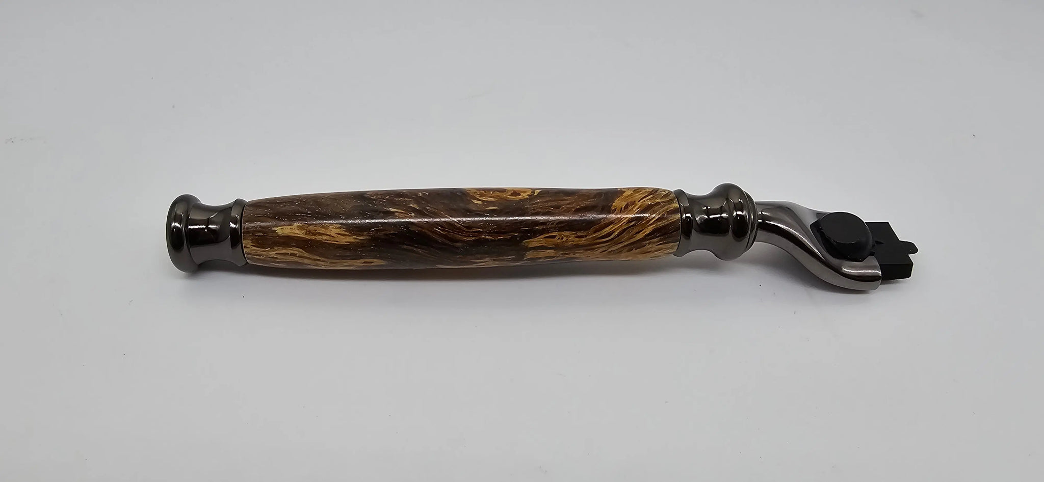 Razor handle - Mach3® handle in Cork Oak from Killerton – DevonPens