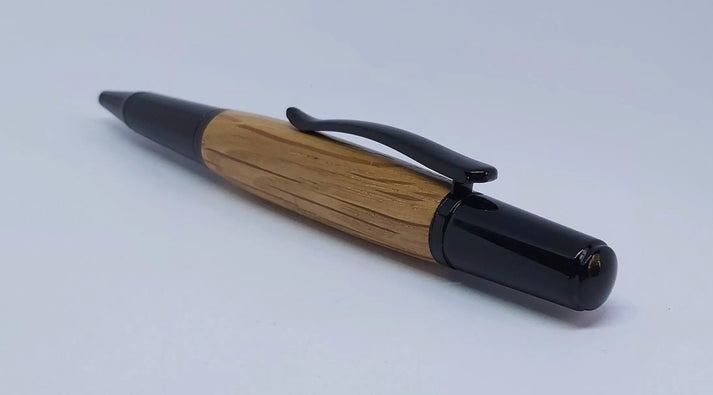 Ballpoint pen in Jack Daniel's Whisky Barrel Oak. – DevonPens