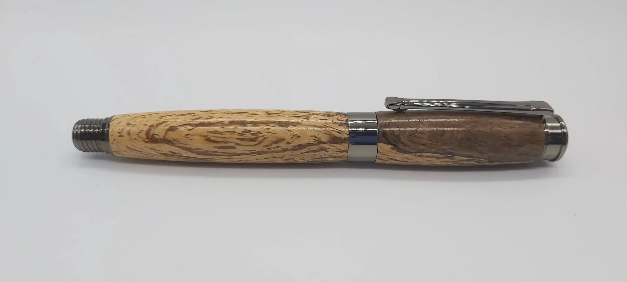 Killerton, Cork oak Fountain pen - Handmade by Devon Pens – DevonPens
