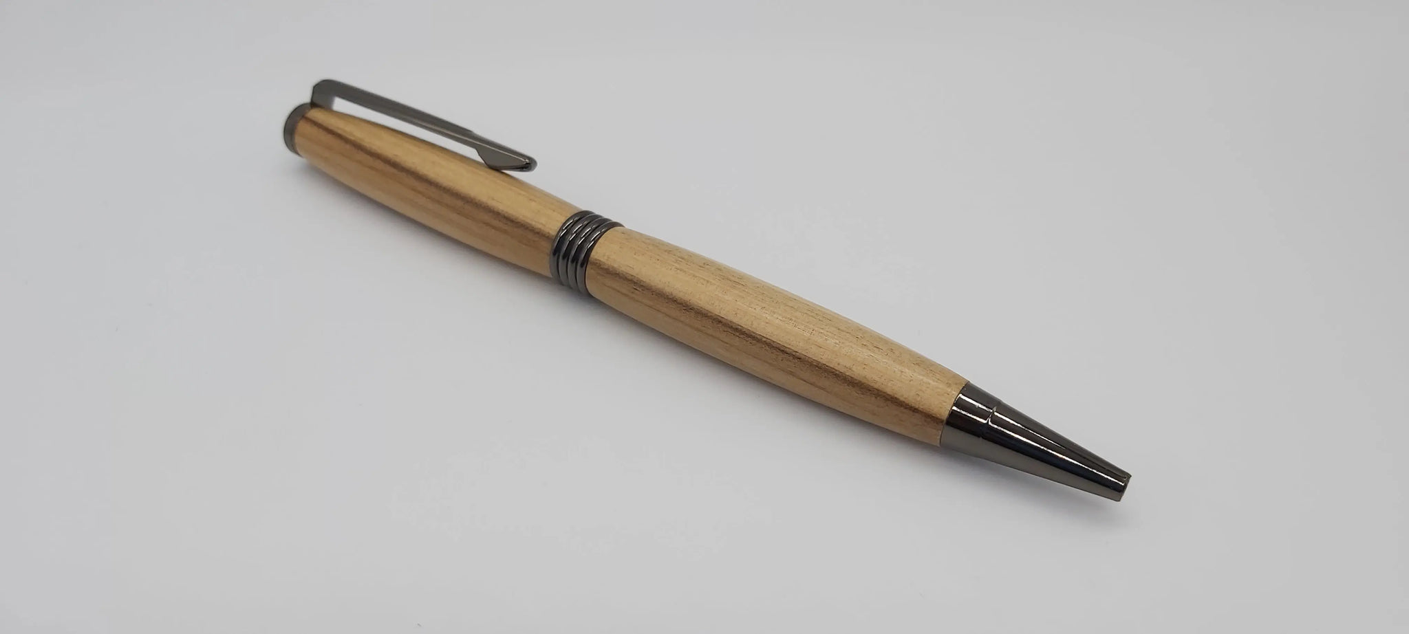 Knightshayes - Apple - ballpoint pen - Handcrafted by Devon Pens ...