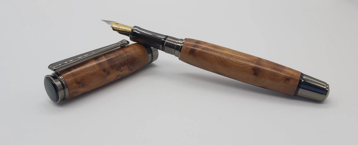 Thuya Burr fountain pen - Handcrafted by Devon Pens – DevonPens