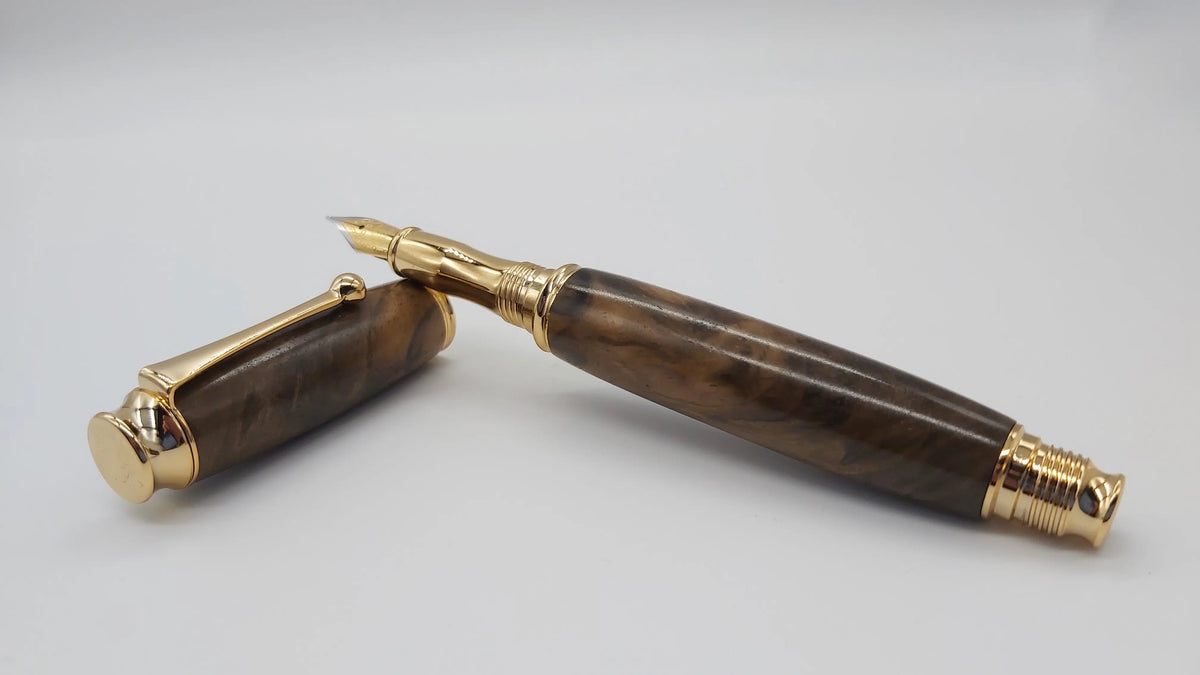 Fountain pen in Figured Turkish Walnut. - DevonPens